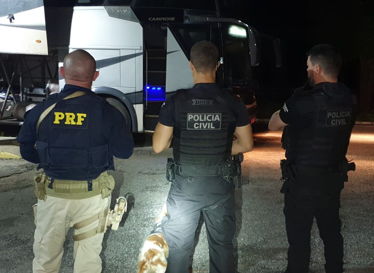 PRF e Polícia Civil cumprem três mandados de prisão em Mossoró – Blog ... PRF e Polícia Civil cumprem três mandados de prisão em Mossoró – Blog ...